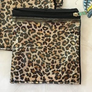 Le Montreux Paris | Bags | Le Montreux Paris Travel Cosmeticsjewelry ...